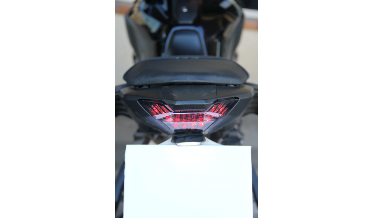 AVDB Rear LED Tail light with Turn Signals YAMAHA YZF R3 YZF-R3 RH12 ...