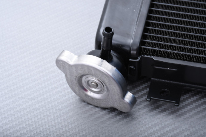 Radiator KAWASAKI Z650 / NINJA 650 R 2017 - 2025