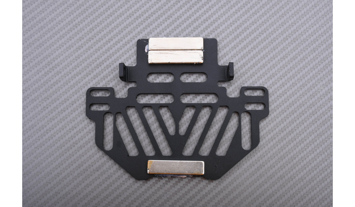 Universal Retractable License Plate Holder