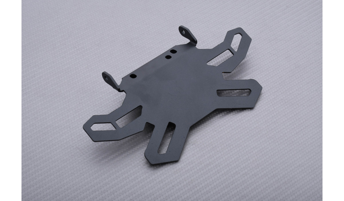 Universal Retractable License Plate Holder