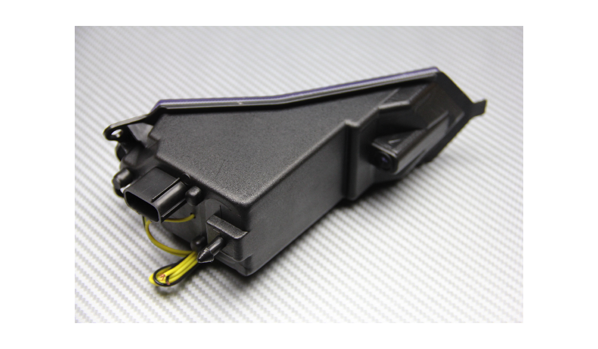 LED Taillight with Integrated turn signals for YAMAHA YZF R7 2021 - 2022