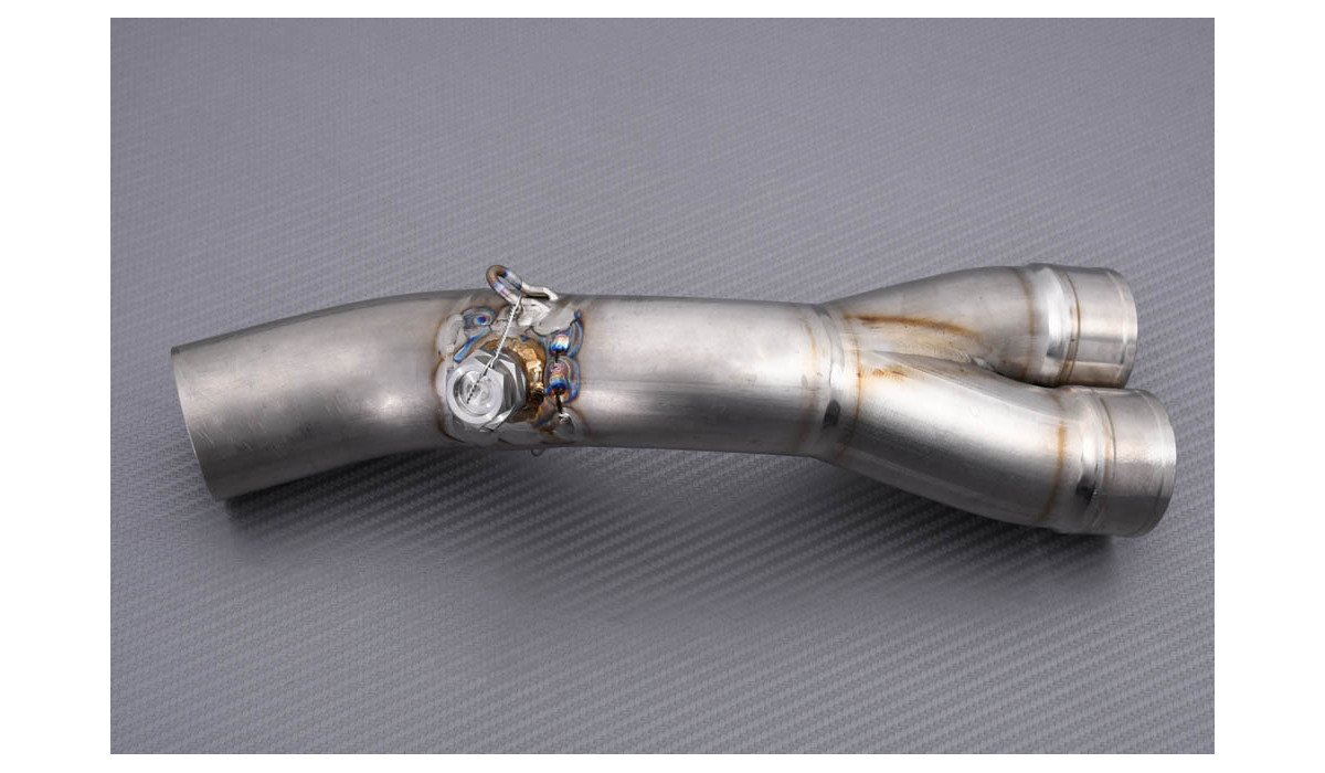 Zwischenrohr / Mid Pipe TITAN der Komplettlinie AKRAPOVIC L-H10R6TL ...