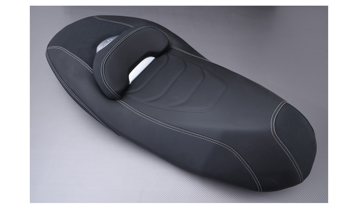 Personalized seat YAMAHA XMAX 125 / 250 / 300 / 400 2018 - 2022