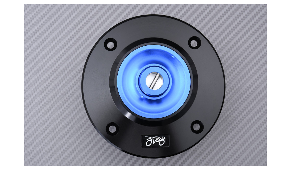 1/4 Quick release petrol cap with key SUZUKI