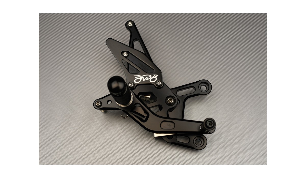 AVDB Rearsets YAMAHA R1 2009 - 2014 - AVDB MOTO L'ACCESSOIRE À PRIX MOTARD